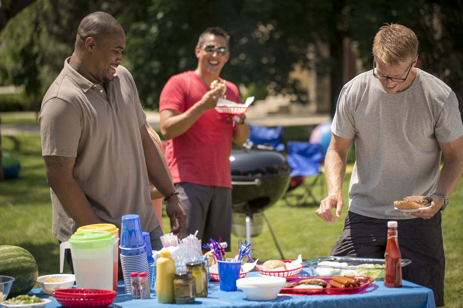 ORIGINAL KETTLE™ PREMIUM 26” CHARCOAL GRILL