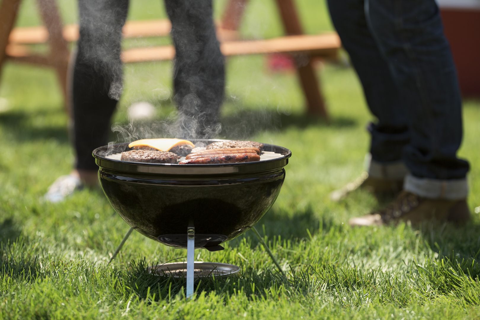 BARBECUE CHARBON PORTABLE SMOKEY JOE® 14” NOIR